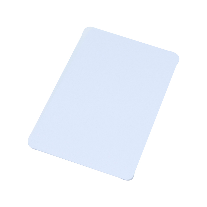 100 badges inside format cb - EMIC